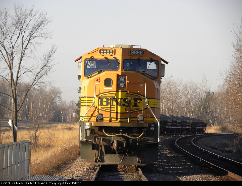 BNSF 9868 Nose Shot (A Smiley)